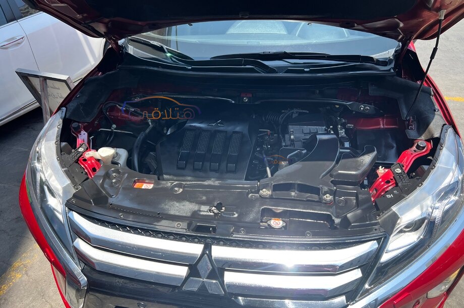 Eclipse Cross Mitsubishi 2020 Alexandria Red 7016668 - Car for sale ...