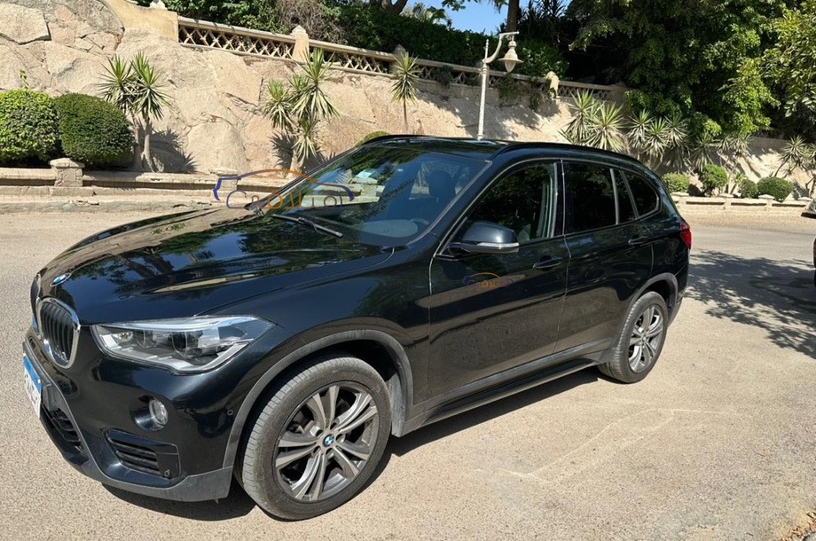 X1 BMW 2019 6 October Black 7017591 - Car for sale : Hatla2ee