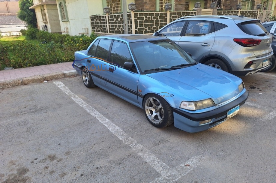 Civic Honda 1988 Cairo Cyan 7017770 - Car for sale : Hatla2ee