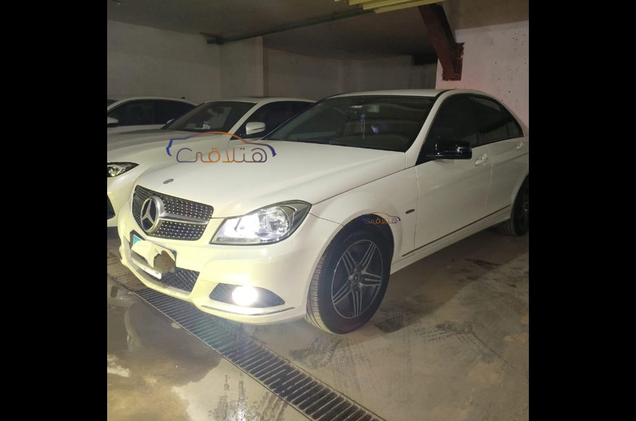 C 180 Mercedes 2012 Heliopolis White 7018348 - Car for sale : Hatla2ee