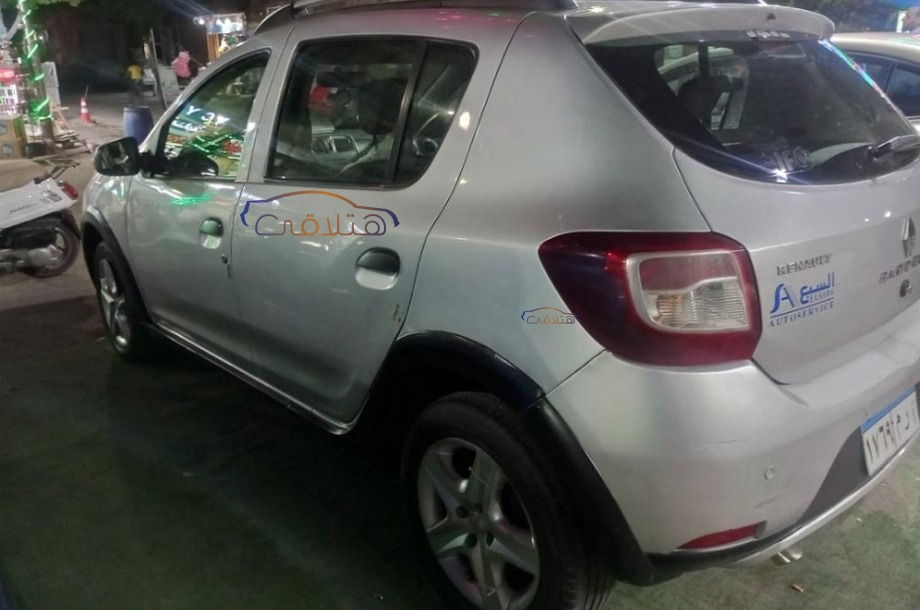 Sandero Step Way Renault 2016 Cairo Silver 7019279 - Car for sale ...