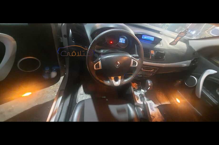 Fluence Renault 2012 Giza Silver 7020458 - Car for sale : Hatla2ee