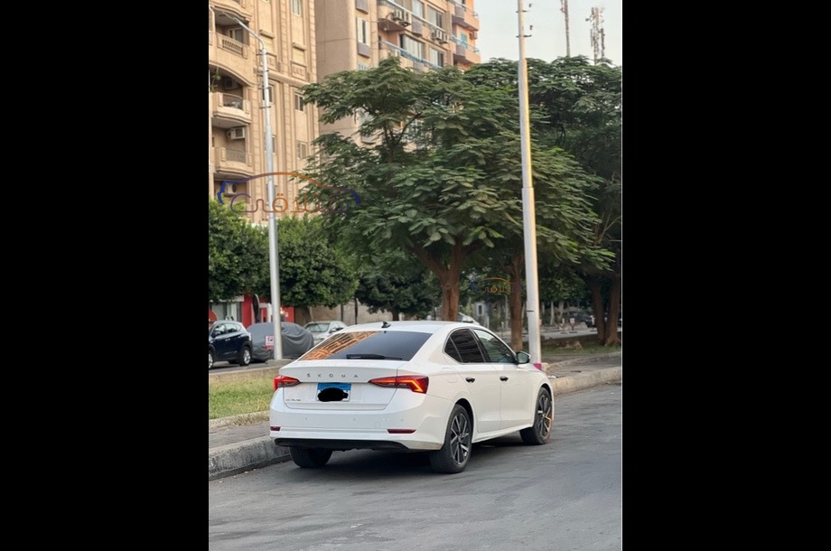 Octavia A8 Skoda 2021 Heliopolis White 7024541 - Car for sale : Hatla2ee