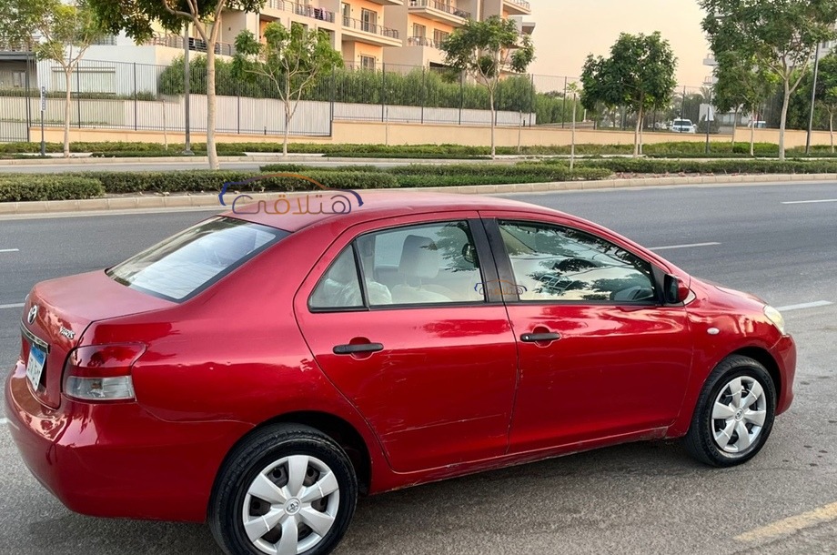 Yaris Toyota 2008 Mokattam Red 7024935 - Car for sale : Hatla2ee