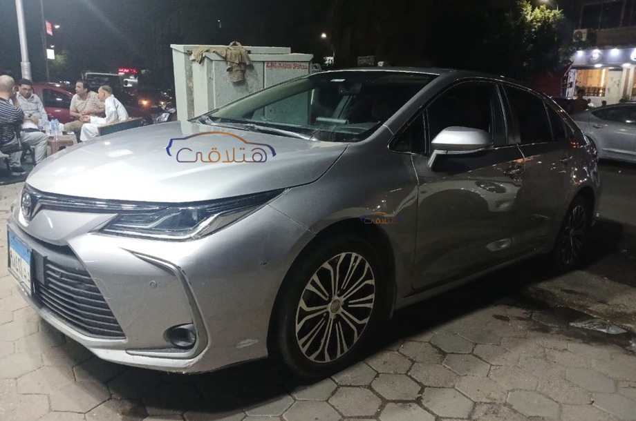 Corolla Toyota 2022 Giza Silver 7025102 - Car for sale : Hatla2ee