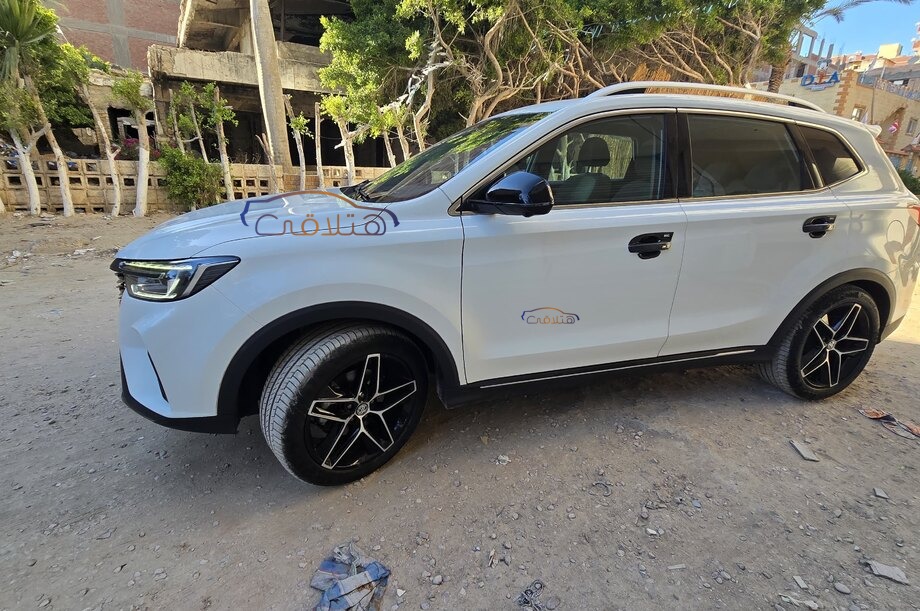 RX5 Plus MG 2025 Agamy White 7025483 - Car for sale : Hatla2ee