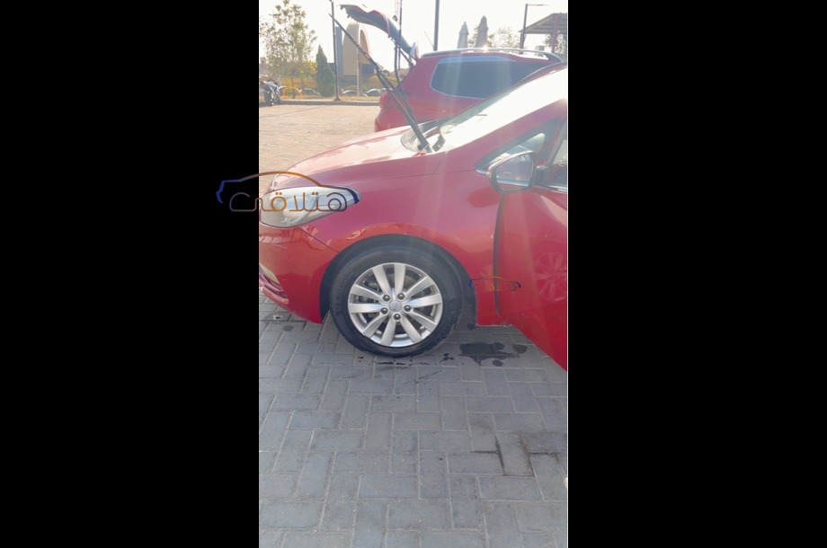 Cerato Kia 2016 Cairo Red 7032511 - Car for sale : Hatla2ee