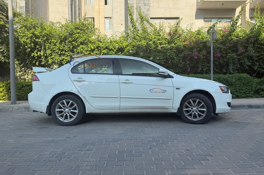 Lancer EX Shark Mitsubishi 2015 Heliopolis White 7032877 - Car for sale ...