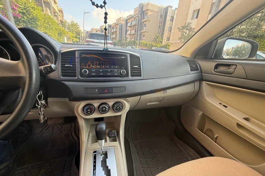 Lancer EX Shark Mitsubishi 2015 Heliopolis White 7032877 - Car for sale ...