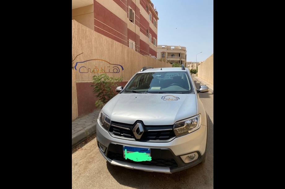 Sandero Step Way Renault 2020 Obour City Silver 7037969 - Car for sale ...