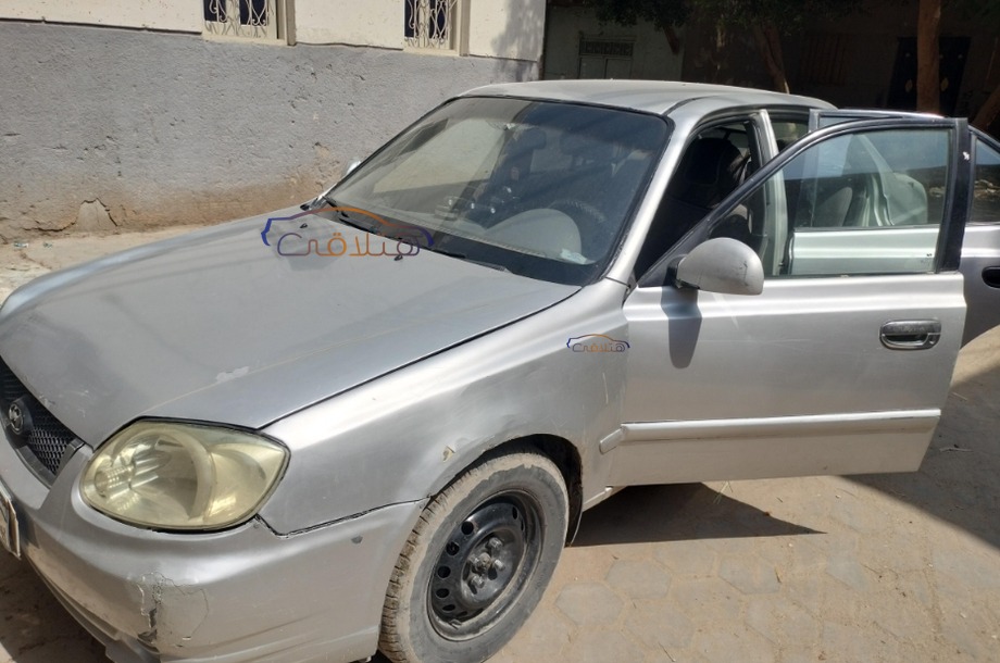 Verna Hyundai 2009 Giza Silver 7038288 - Car for sale : Hatla2ee