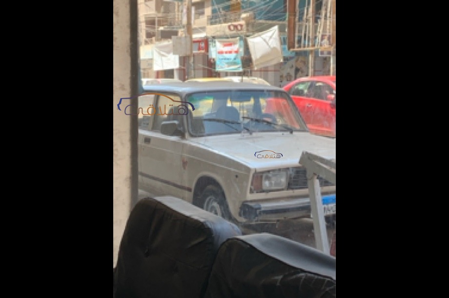 2105 Lada 1995 Gharbia Beige 7040381 - Car for sale : Hatla2ee
