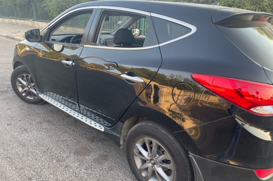 IX 35 Hyundai 2016 Ismailia Black 7042425 - Car for sale : Hatla2ee