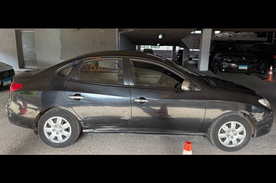 Elantra Hyundai 2010 Shubra al-Khaimah Black 7044898 - Car for sale ...