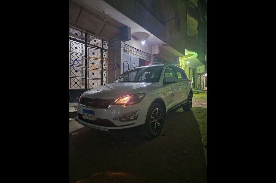 SR7 Zotye 2018 Cairo White 7045332 - Car for sale : Hatla2ee