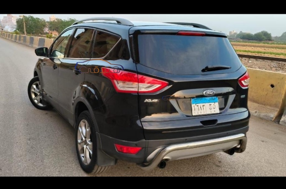 Kuga Ford 2015 Cairo Black 7047432 - Car for sale : Hatla2ee
