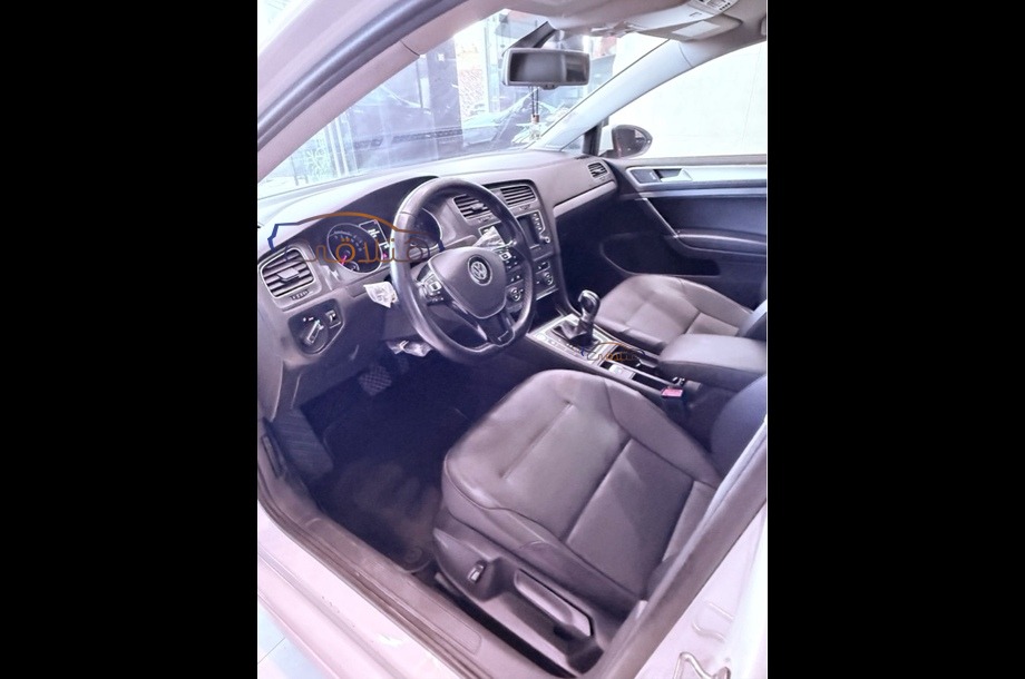 Golf 7 Volkswagen 2015 Mansoura White 7047964 - Car for sale : Hatla2ee