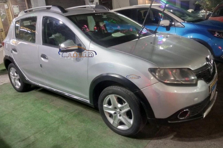 Sandero Step Way Renault 2016 Cairo Silver 7048486 - Car for sale ...
