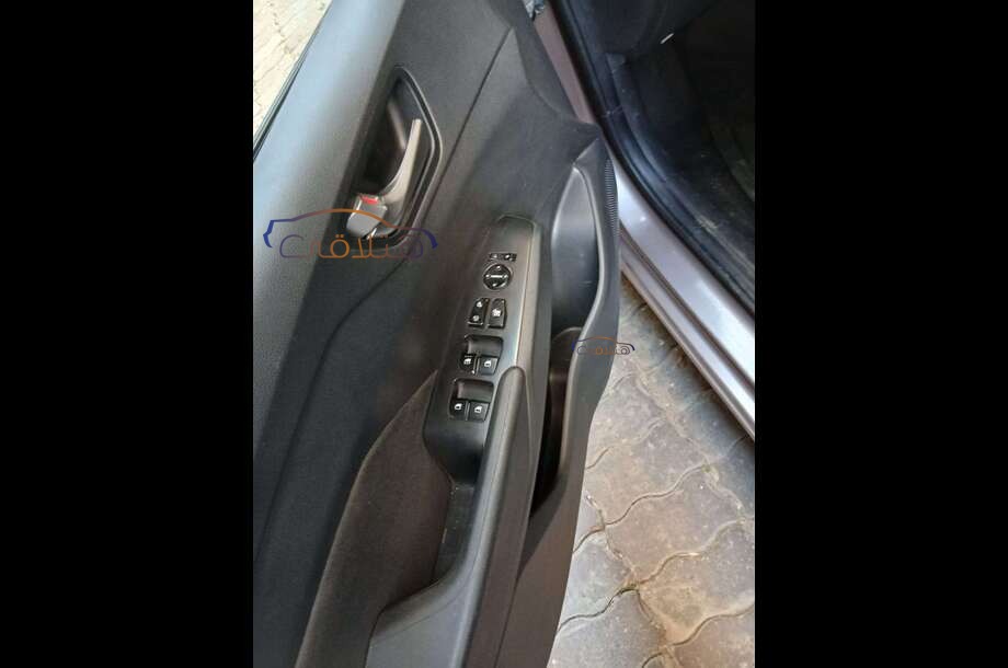 Accent HCI Hyundai 2019 Nasr city Bronze 7050304 - Car for sale : Hatla2ee