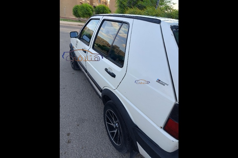 Golf 2 Volkswagen 1989 Sadat City White 7051087 - Car for sale : Hatla2ee