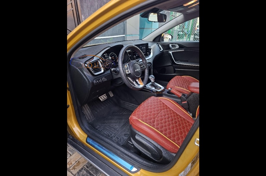 Xceed Kia 2022 Cairo Gold 7055493 - Car for sale : Hatla2ee