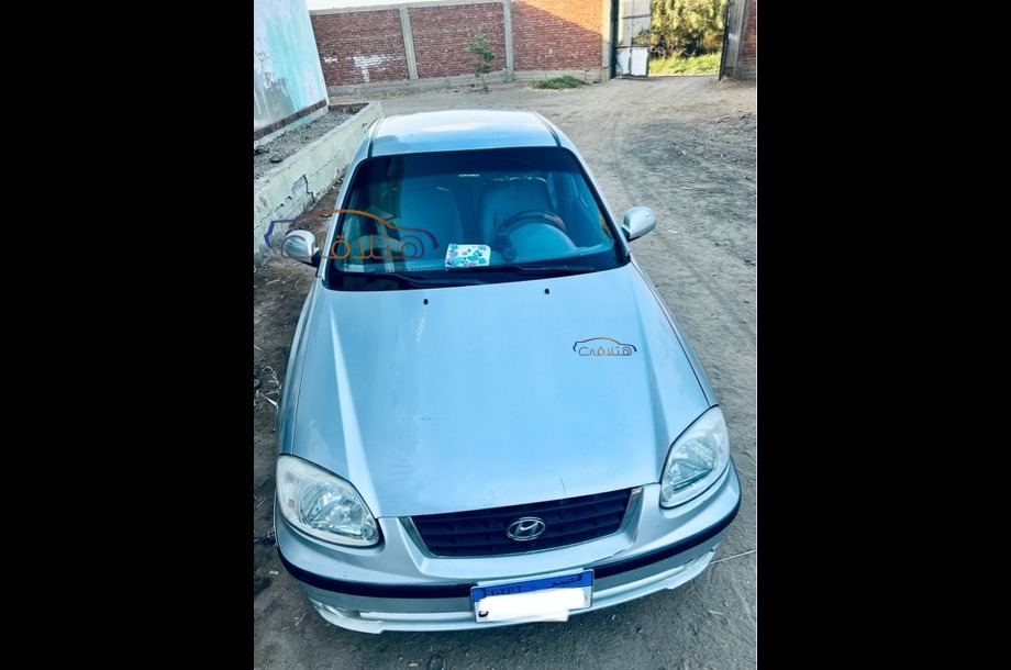 Verna Hyundai 2013 Sharqia Silver 7057558 - Car for sale : Hatla2ee