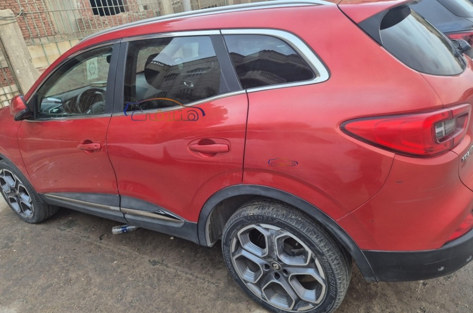 19 Renault 2019 Tagamo3 - New Cairo Red 7058578 - Car for sale : Hatla2ee