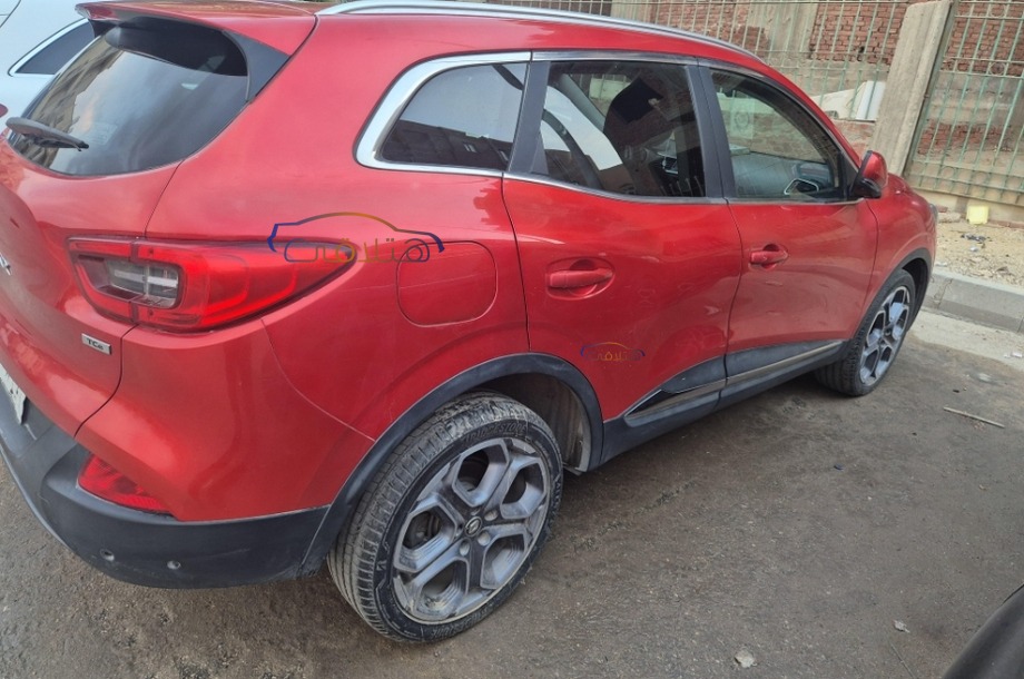 19 Renault 2019 Tagamo3 - New Cairo Red 7058578 - Car for sale : Hatla2ee