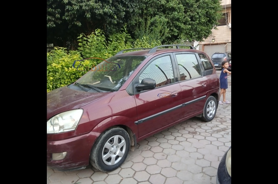 Matrix Hyundai 2010 Cairo Dark red 7059245 - Car for sale : Hatla2ee
