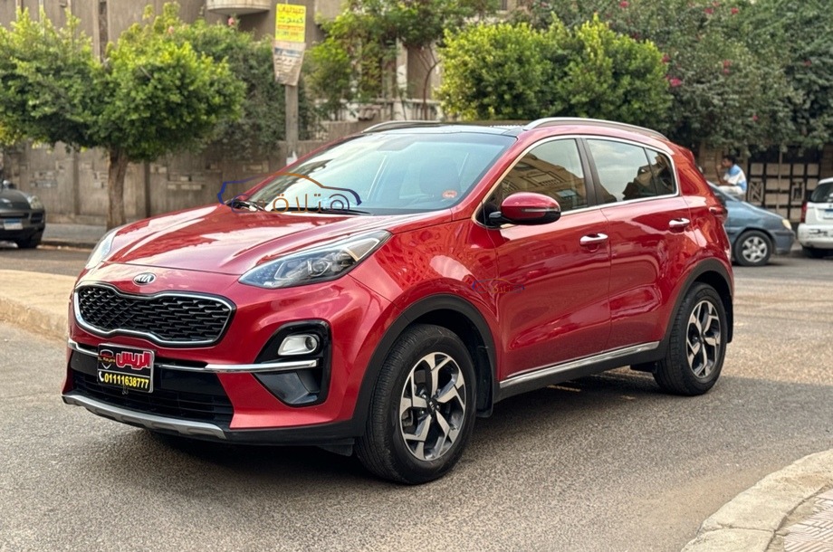 Sportage Kia 2019 Heliopolis Red 7059769 - Car for sale : Hatla2ee
