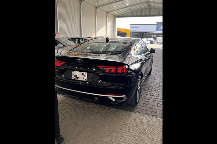 Taurus Ford 2023 Riyadh Black 7062156 - Car for sale : Hatla2ee