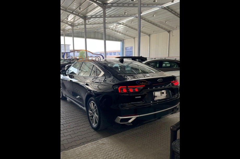 Taurus Ford 2023 Riyadh Black 7062156 - Car for sale : Hatla2ee