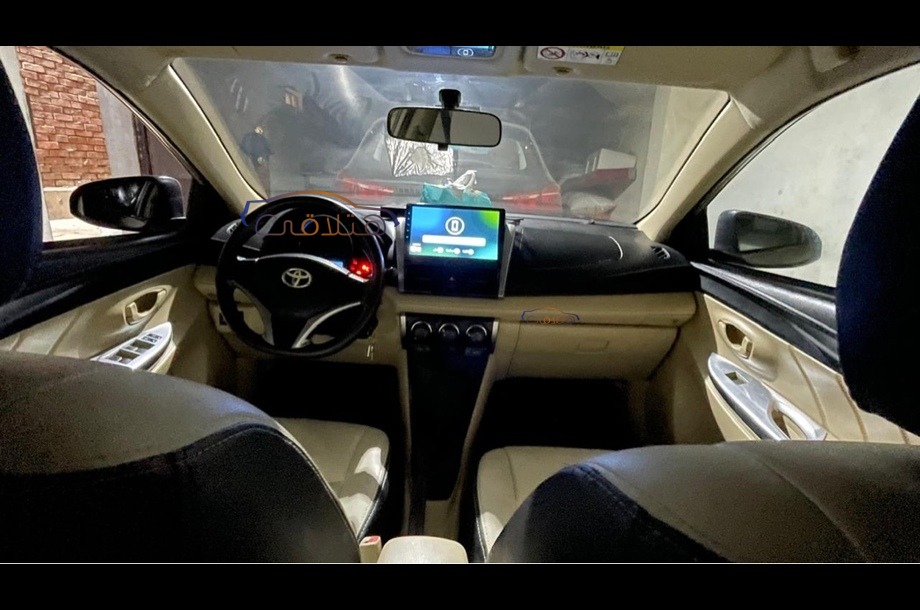 Yaris Toyota 2015 Alexandria Gold 7064692 - Car for sale : Hatla2ee