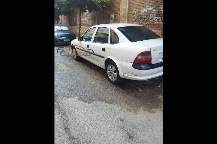 Vectra Opel 1998 Alexandria White 7065250 - Car for sale : Hatla2ee
