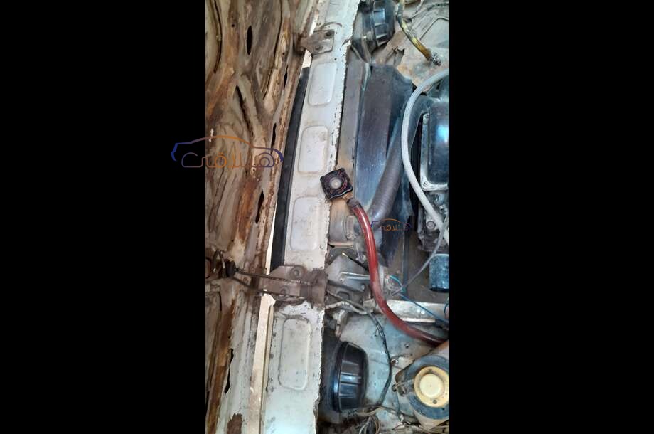 2105 Lada 1977 Shubra al-Khaimah White 7065701 - Car for sale : Hatla2ee