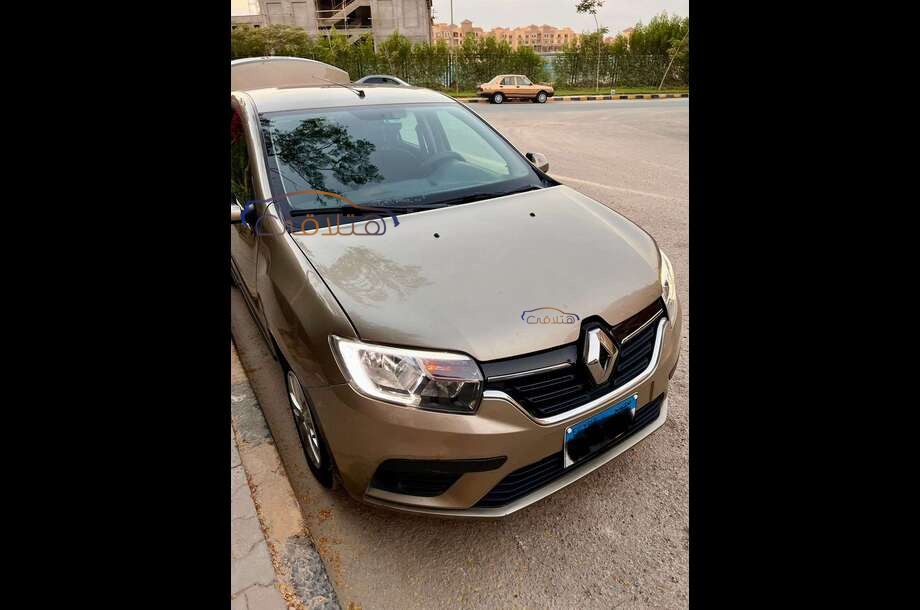 Logan Renault 2021 6 October Bronze 7068222 - Car for sale : Hatla2ee
