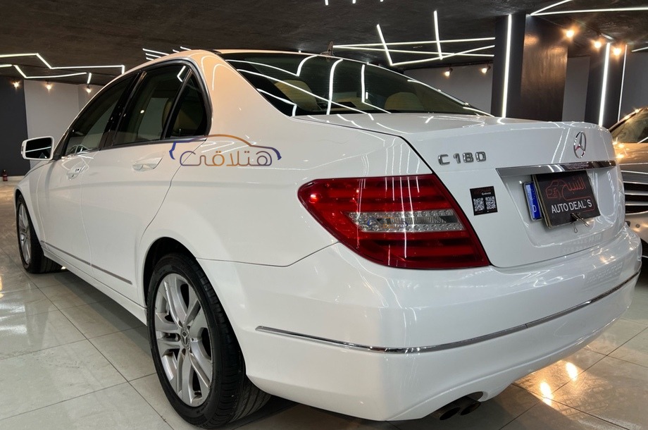 C 180 Mercedes 2013 Mokattam White 7071223 - Car for sale : Hatla2ee