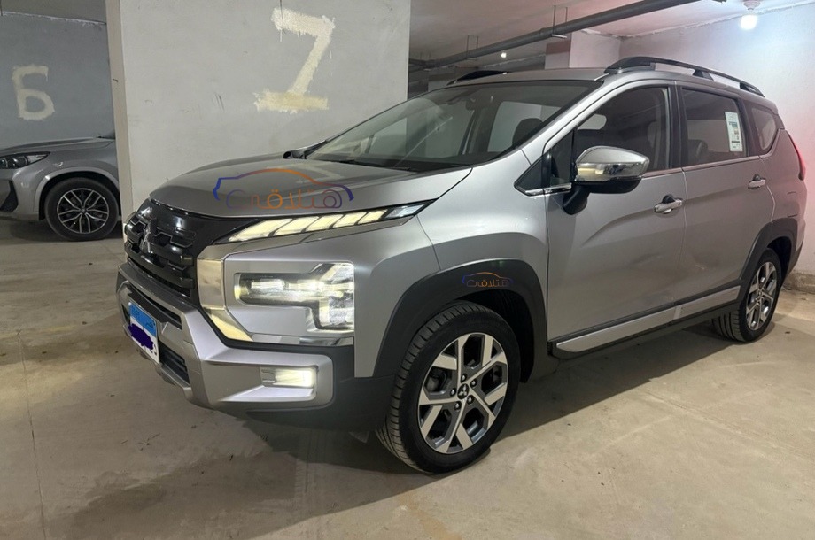 Xpander Cross Mitsubishi 2024 Mansoura Silver 7072456 - Car for sale ...