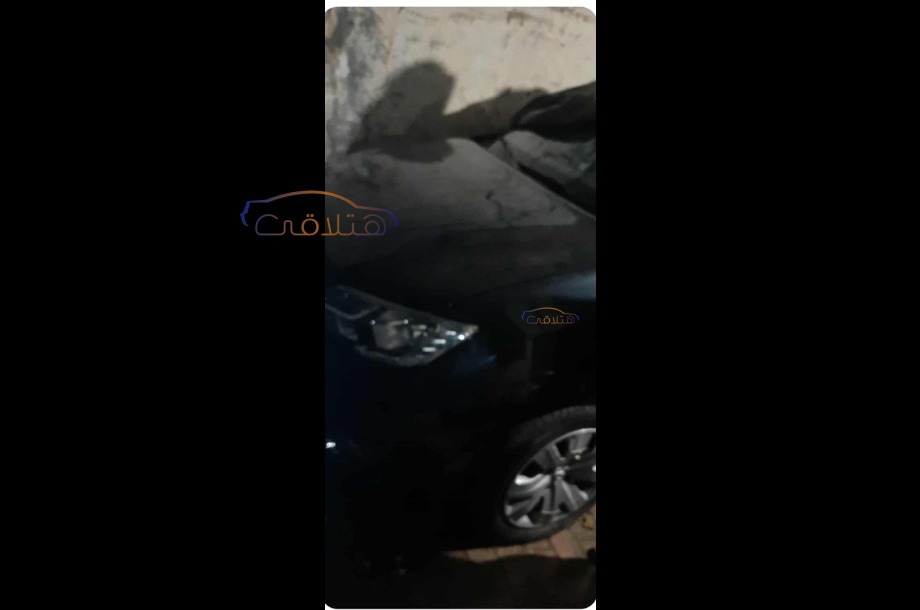 Logan Renault 2019 Alexandria Silver 7083020 - Car for sale : Hatla2ee
