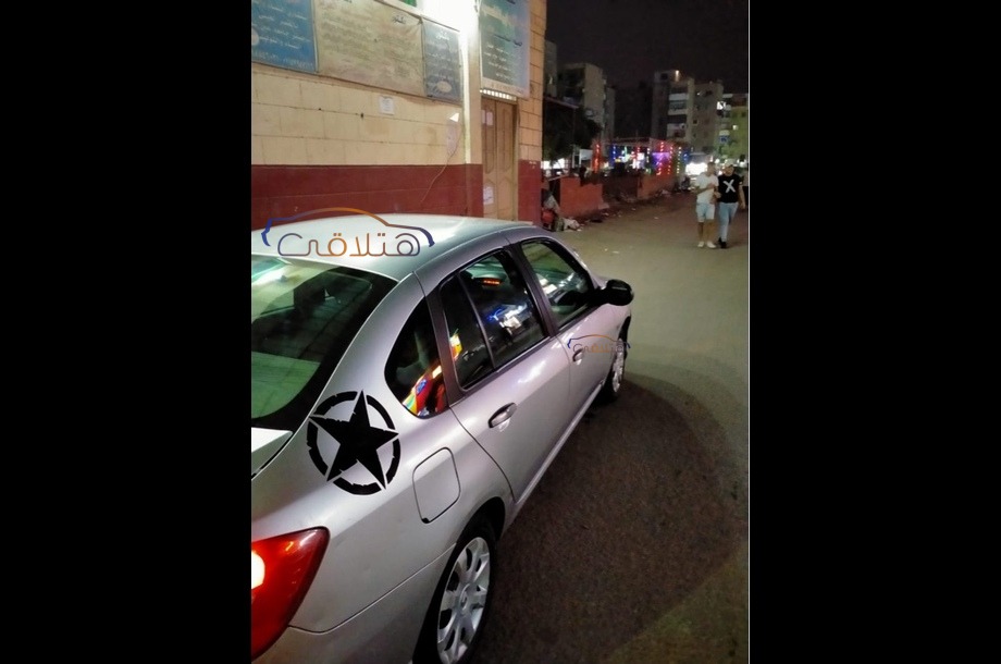 Symbol Renault 2010 Mokattam Silver 7090967 - Car for sale : Hatla2ee