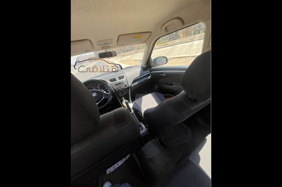 Swift Suzuki 2016 Maadi Red 7092570 - Car for sale : Hatla2ee