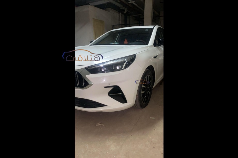 J7 Jac 2022 Giza White 7093113 - Car for sale : Hatla2ee