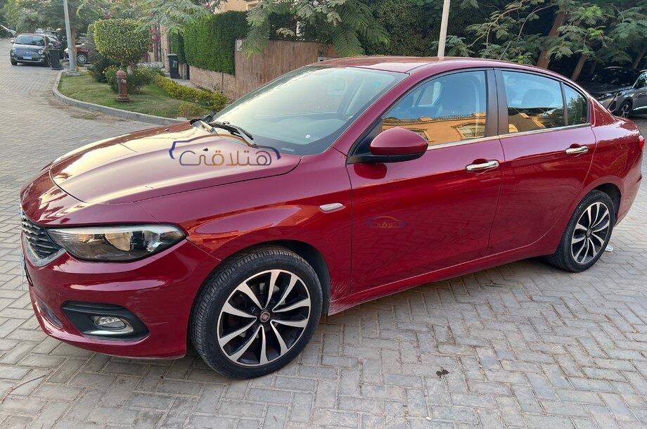 Tipo Fiat 2020 6 October Dark red 7093670 - Car for sale : Hatla2ee