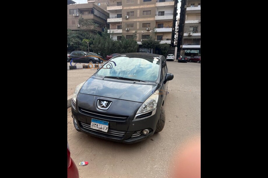 5008 Peugeot 2011 Cairo Dark grey 7098679 - Car for sale : Hatla2ee