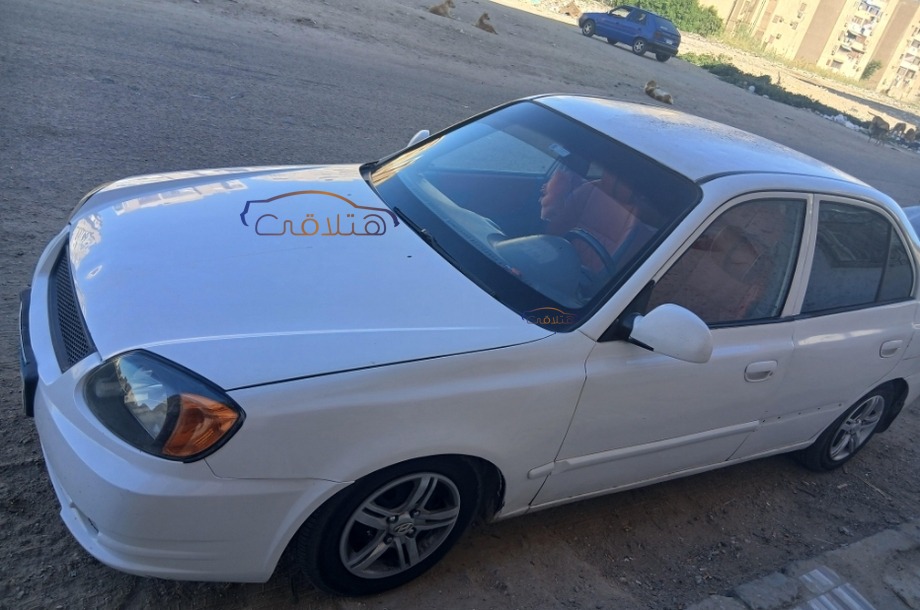 Verna Hyundai 2010 Suez White 7098861 - Car for sale : Hatla2ee