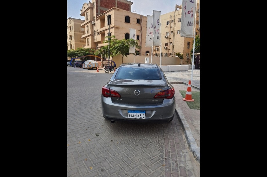 Astra Opel 2019 Cairo Silver 7099453 - Car for sale : Hatla2ee