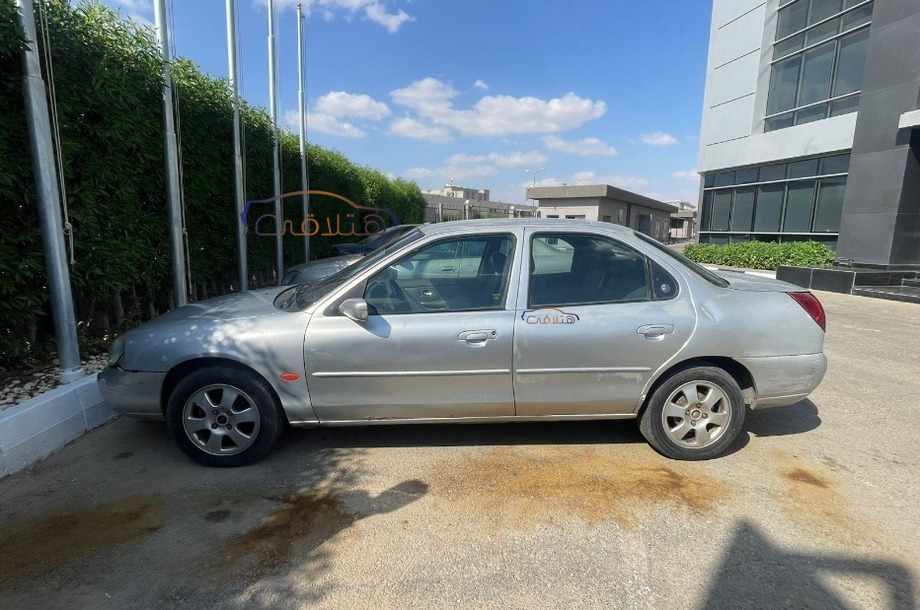 Mondeo Ford 1998 10th of Ramadan Silver 7100607 - Car for sale : Hatla2ee