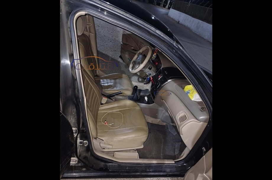 Sunny Nissan 2010 Suez Black 7101162 - Car for sale : Hatla2ee