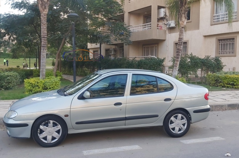 Megane Renault 2001 Madinaty Silver 7106231 - Car for sale : Hatla2ee