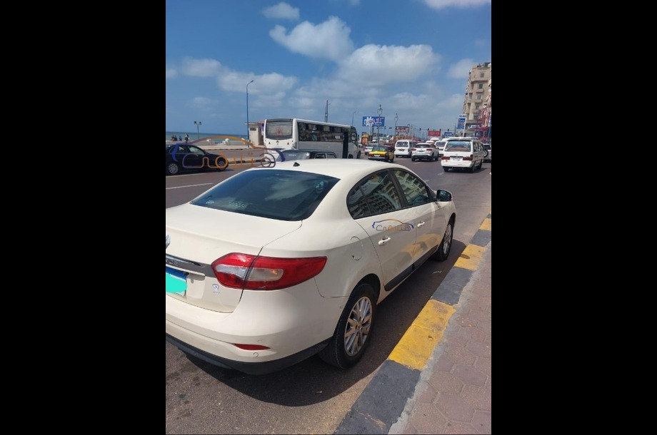 Fluence Renault 2016 Hurghada White 7106311 - Car for sale : Hatla2ee